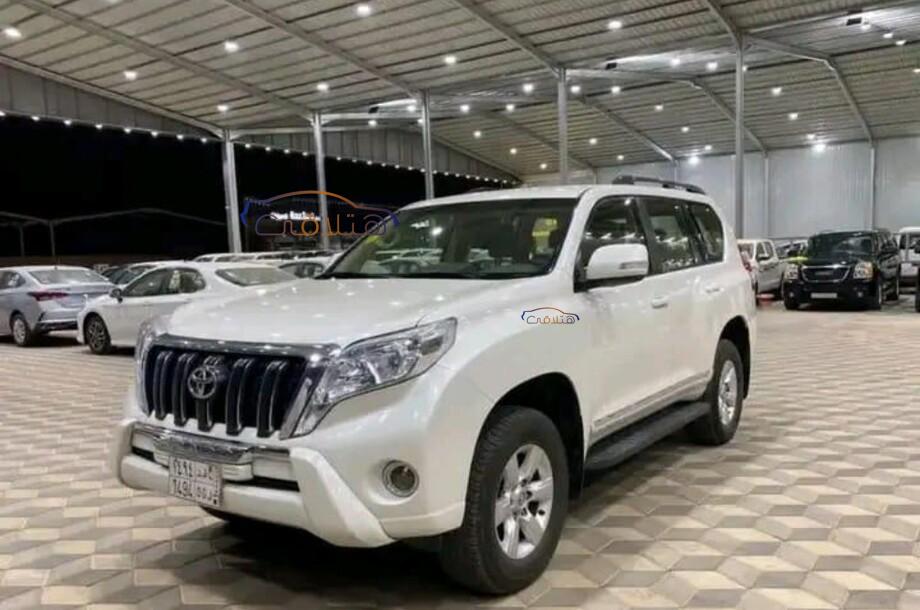 Prado Toyota 2017 Afif White 5656394 - Car for sale : Hatla2ee