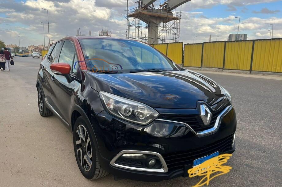 Captur Renault 2017 6 October Black 5703948 - Car for sale : Hatla2ee
