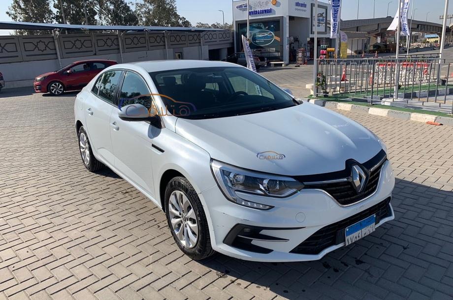 Megane Renault 2022 Heliopolis White 6077525 - Car for sale : Hatla2ee