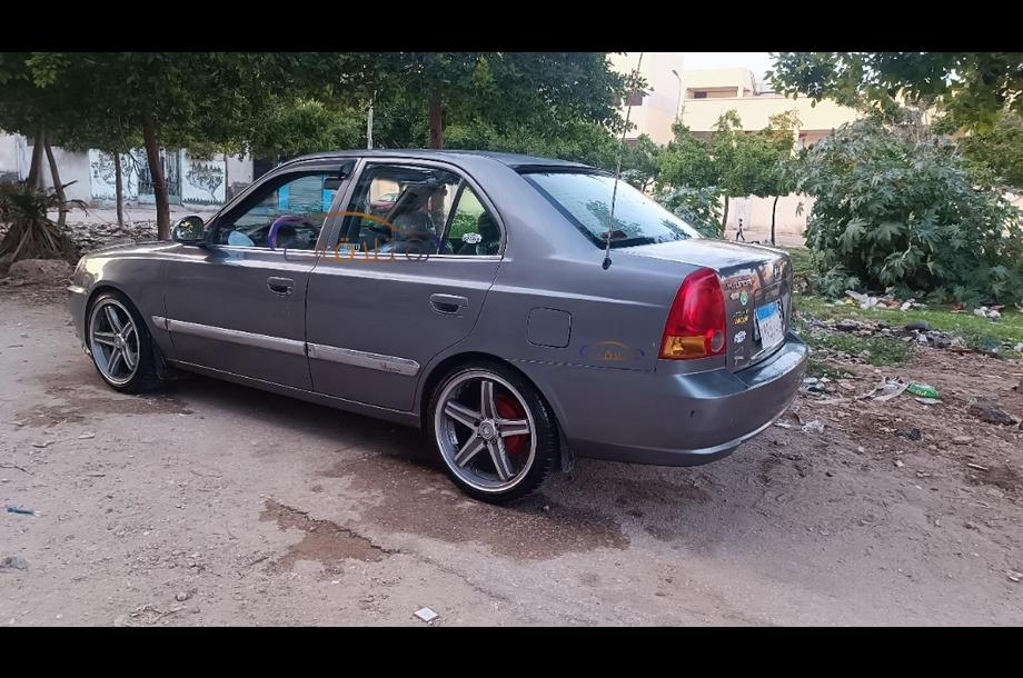 Verna Hyundai 2004 Port Said Dark grey 6091713 - Car for sale : Hatla2ee