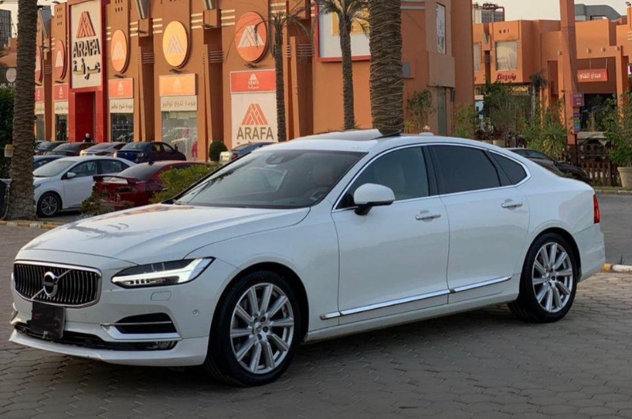 S90 Volvo 2017 Shobra White 6131033 - Car for sale : Hatla2ee