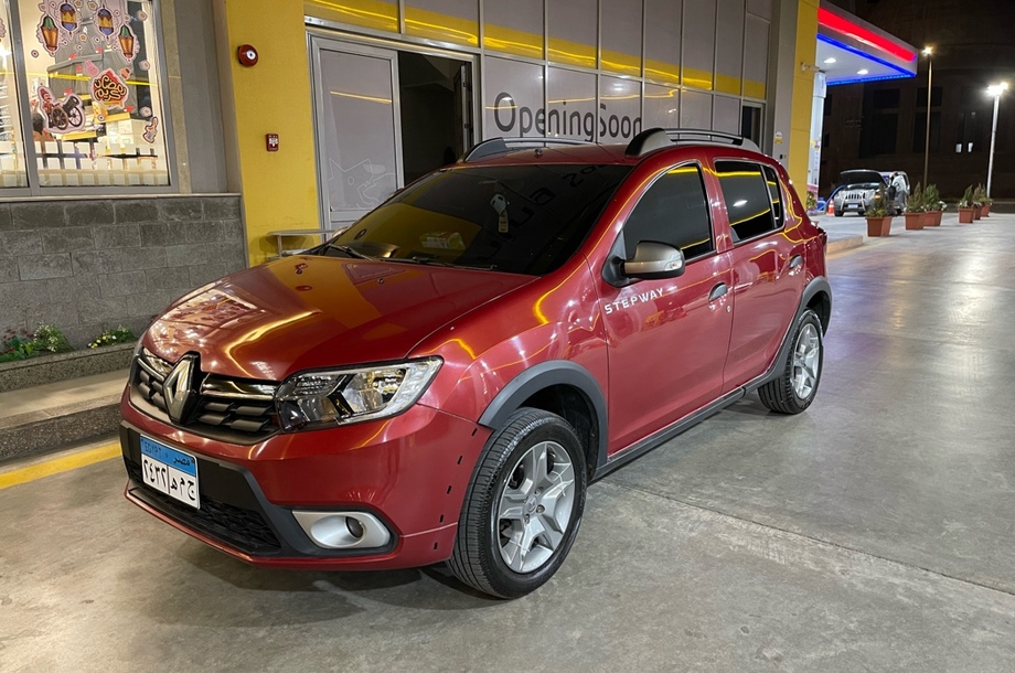 Sandero Step Way Renault 2018 Damietta Dark red 6166913 - Car for sale ...
