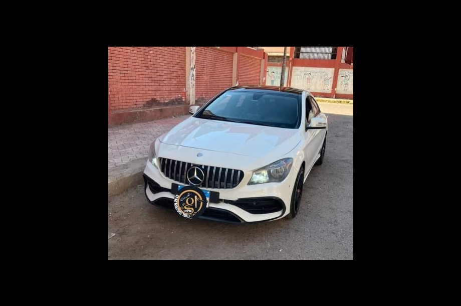 CLA 180 Mercedes 2015 Mansoura White 6167018 - Car for sale : Hatla2ee
