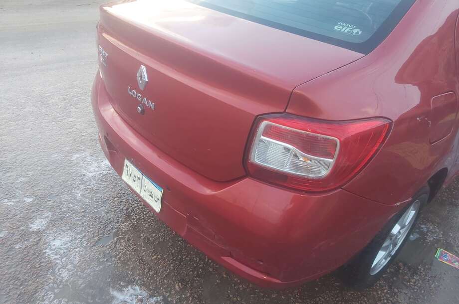 Logan Renault 2015 Alexandria Red 6177774 - Car for sale : Hatla2ee