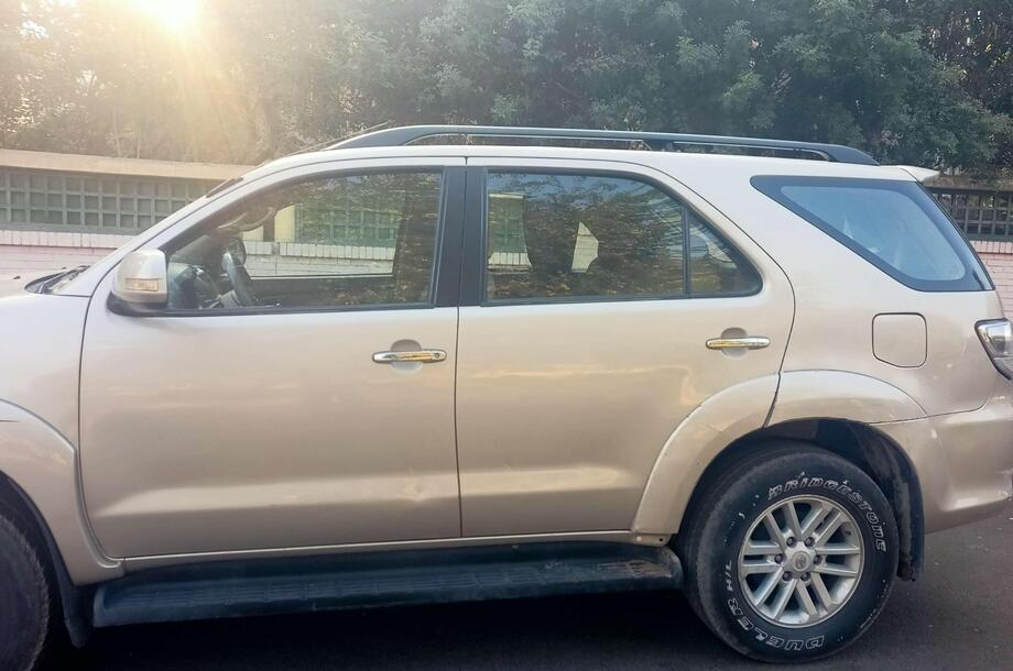 Fortuner Toyota 2013 Ismailia Gold 6177923 - Car for sale : Hatla2ee