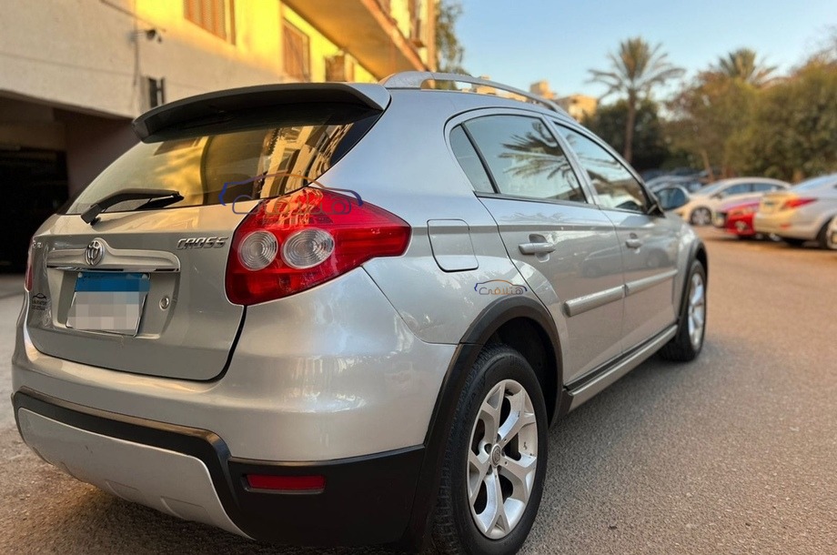 FRV Cross Brilliance 2015 Nasr city Silver 6225803 - Car for sale ...