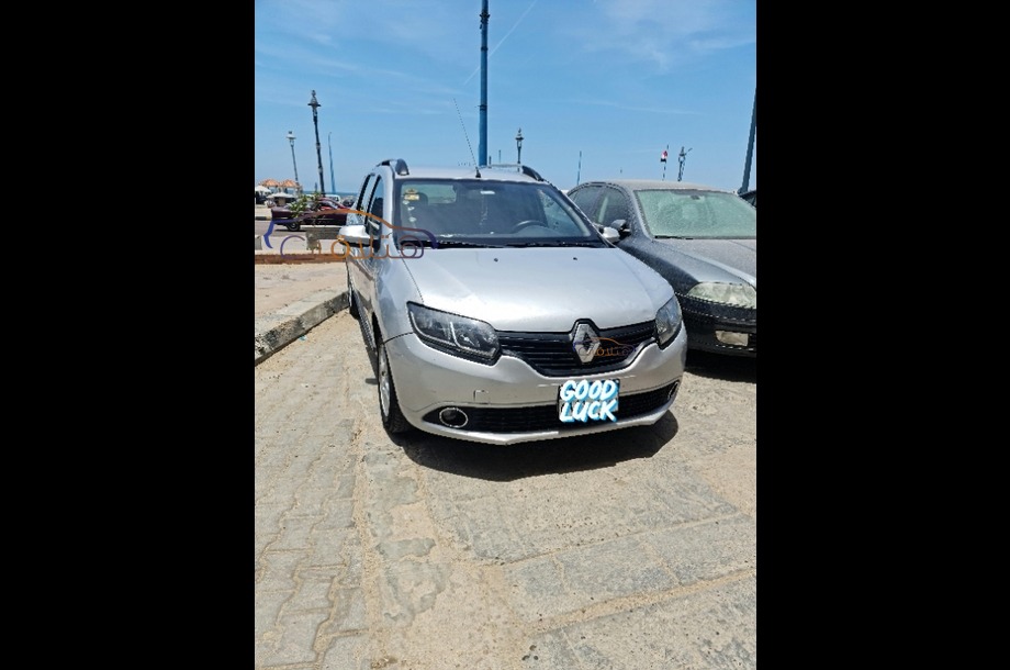 MCV Renault 2015 Alexandria Silver 6245004 - Car for sale : Hatla2ee
