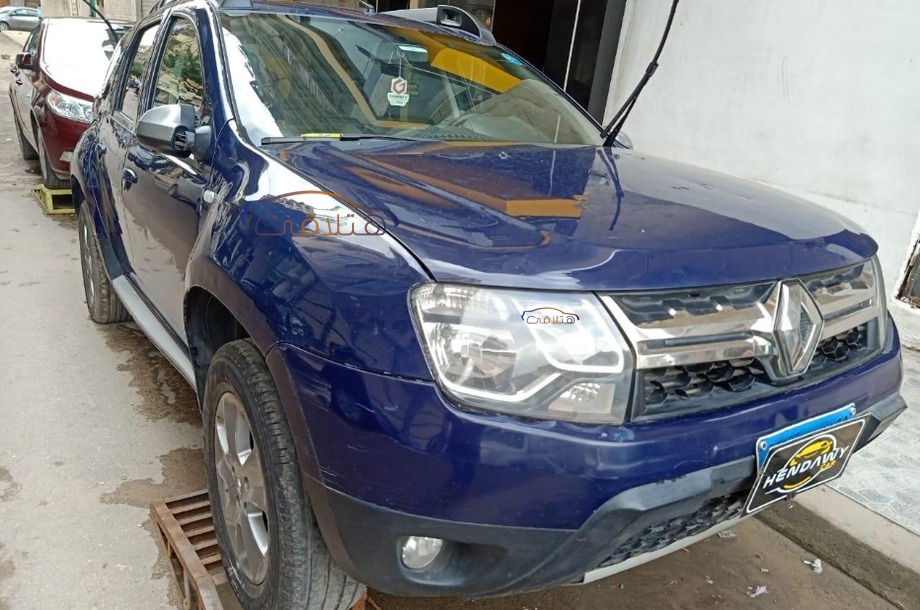 Duster Renault 2017 Alexandria Dark blue 6259031 - Car for sale : Hatla2ee