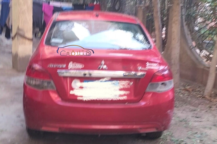 Attrage Mitsubishi 2015 Gharbia Red 6267108 - Car for sale : Hatla2ee