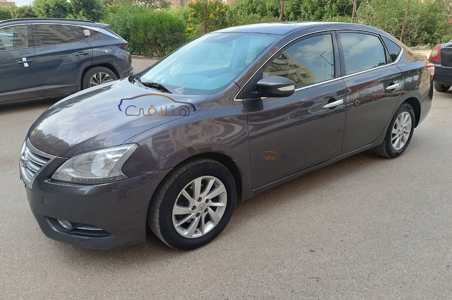 Sentra Nissan Nasr city Silver 6269675 - Car for sale : Hatla2ee