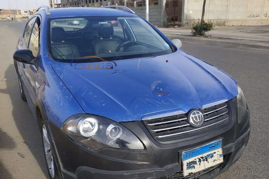 FRV Cross Brilliance 2013 Mokattam Blue 6280457 - Car for sale : Hatla2ee