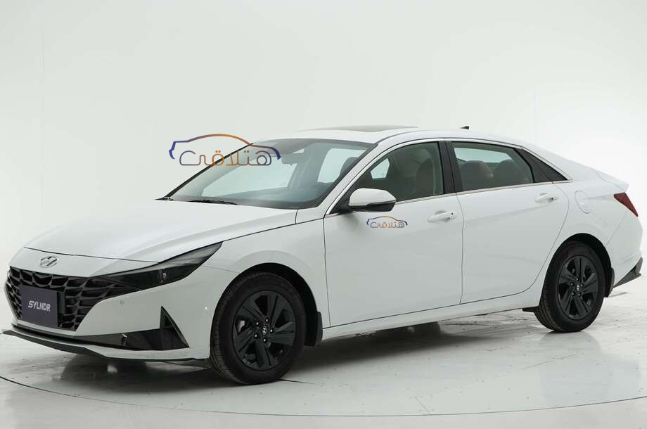 Elantra CN7 Hyundai 2021 Cairo White 6295211 - Car for sale : Hatla2ee