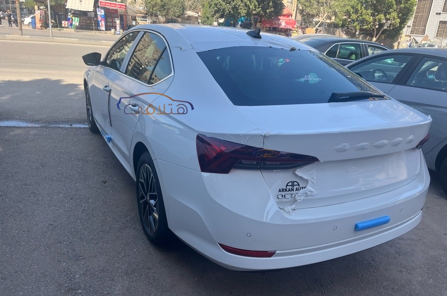 Octavia A8 Skoda 2024 Nasr city White 6315311 - Car for sale : Hatla2ee