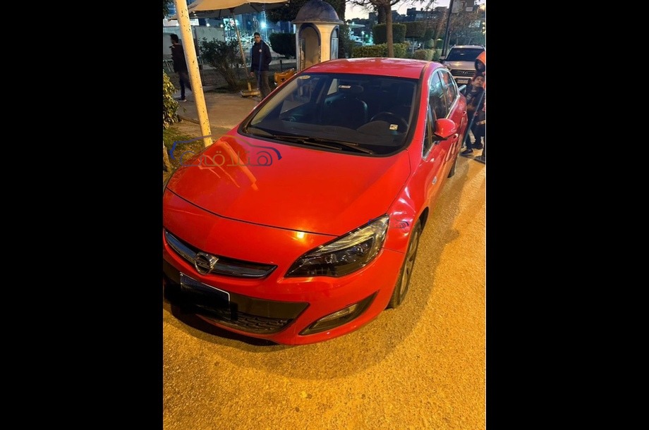 Astra Opel 2021 Alexandria Red 6325474 - Car for sale : Hatla2ee