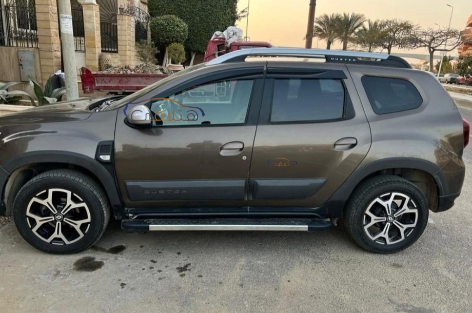 Duster Renault 2019 Cairo Brown 6327611 - Car for sale : Hatla2ee