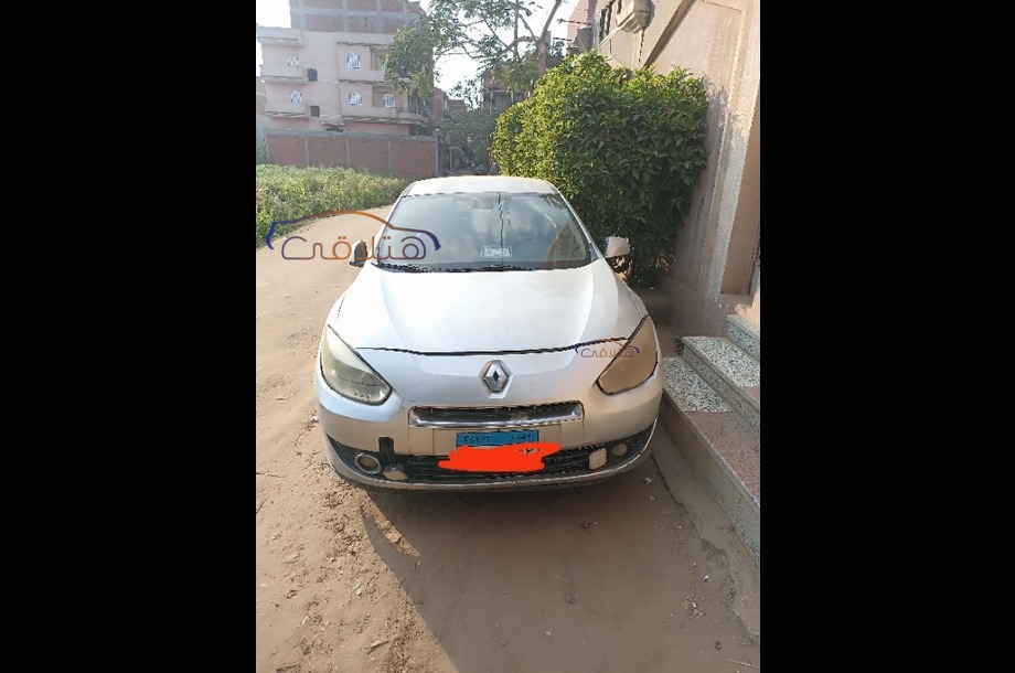 Fluence Renault 2011 Tanta Silver 6338804 - Car for sale : Hatla2ee