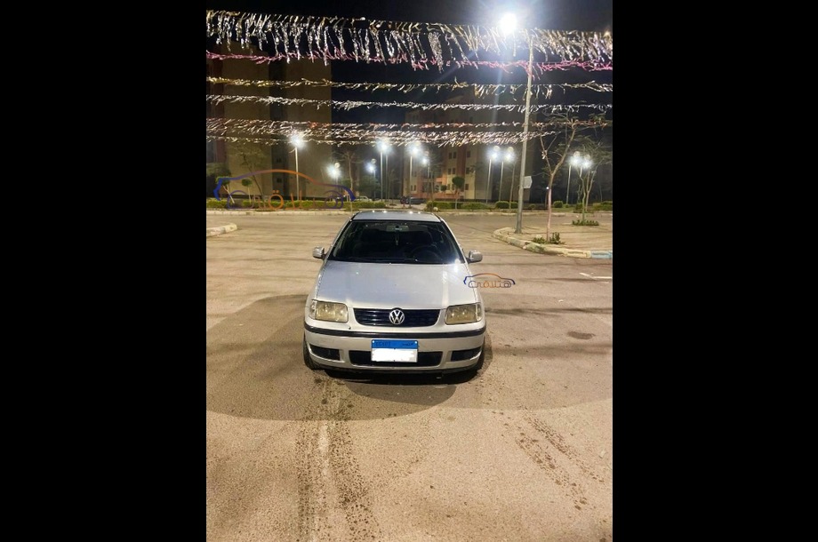 Polo Volkswagen 2000 Giza Silver 6352882 - Car for sale : Hatla2ee