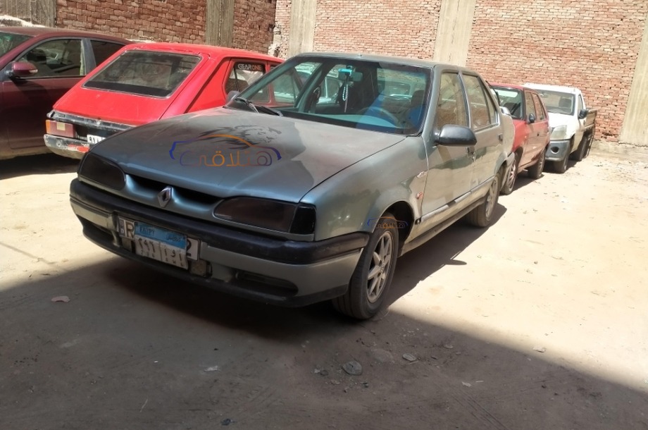 19 Renault 1997 Ain Shams Gray 6362602 - Car for sale : Hatla2ee