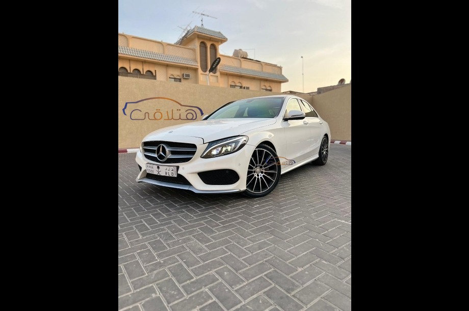 C 200 Mercedes 2016 Riyadh White 6373918 - Car for sale : Hatla2ee