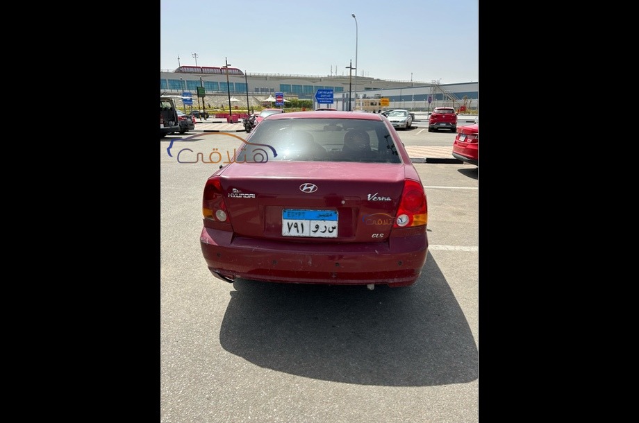 Verna Hyundai 2017 Sheraton Dark red 6379321 - Car for sale : Hatla2ee