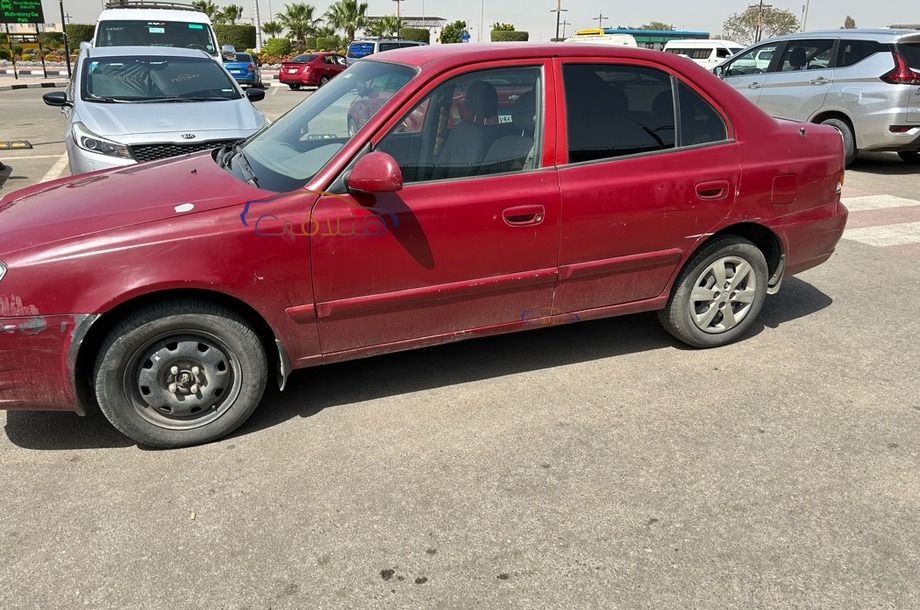 Verna Hyundai 2017 Sheraton Dark red 6379321 - Car for sale : Hatla2ee