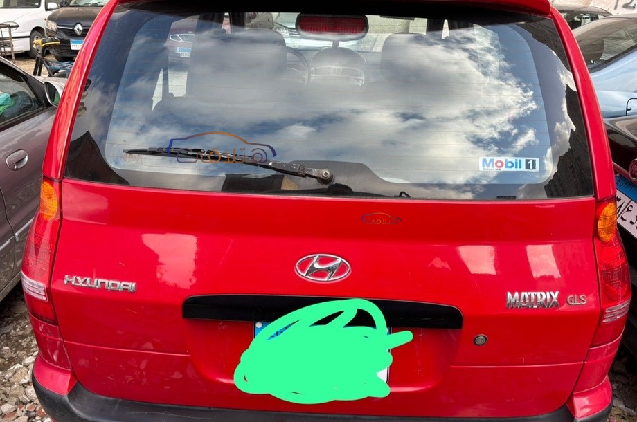 Matrix Hyundai 2002 Alexandria Red 6400379 - Car for sale : Hatla2ee