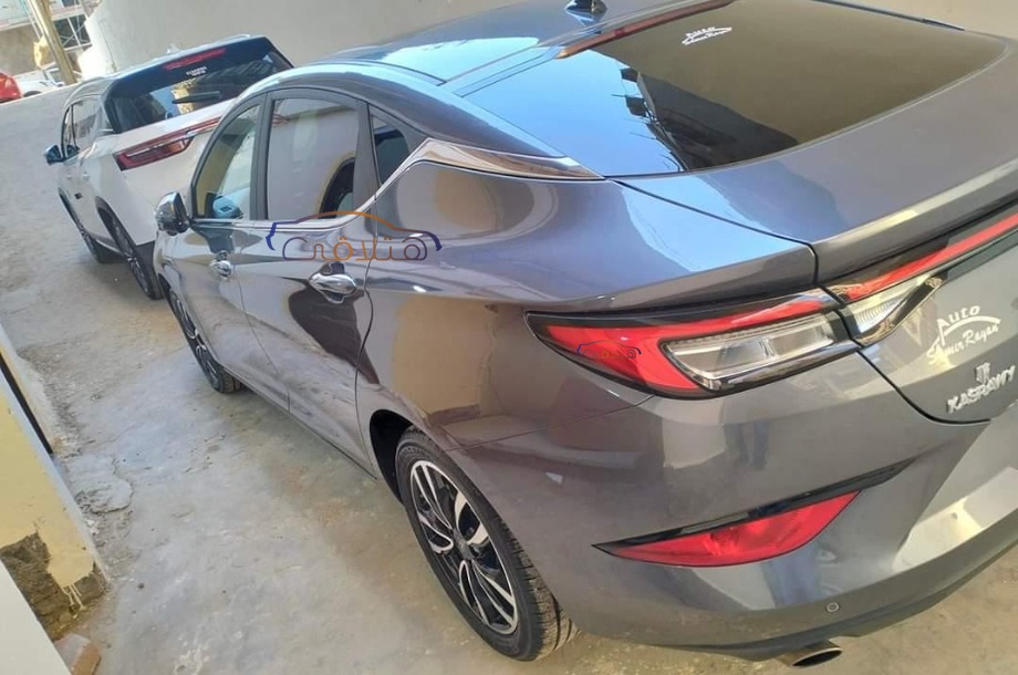 J7 Jac 2022 Ain Shams Gray 6421613 - Car for sale : Hatla2ee