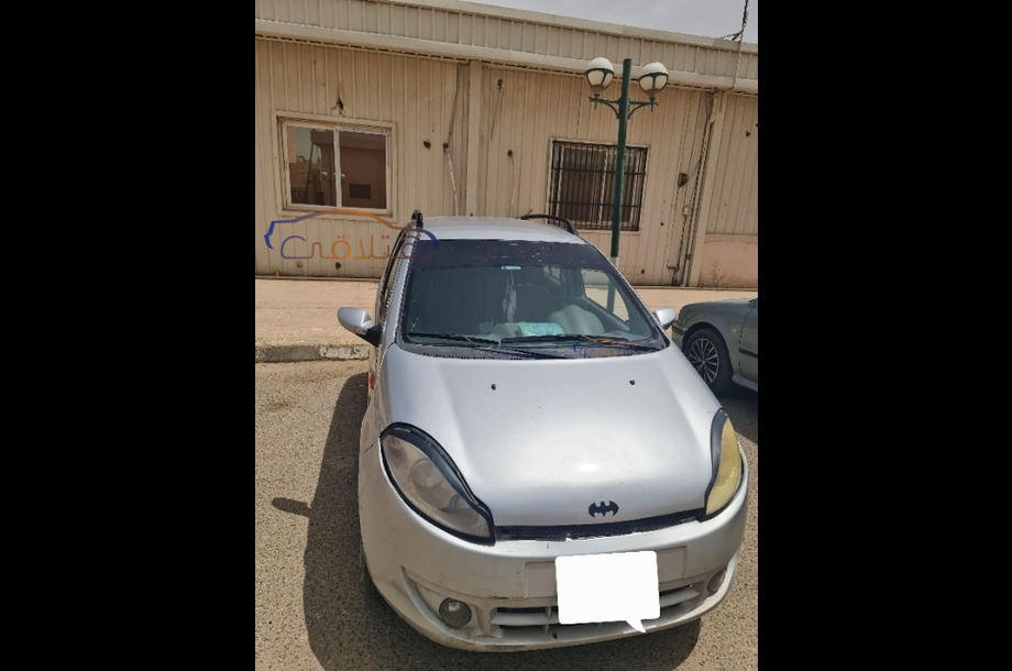 A113 Speranza 2010 6 October Silver 6421619 - Car for sale : Hatla2ee