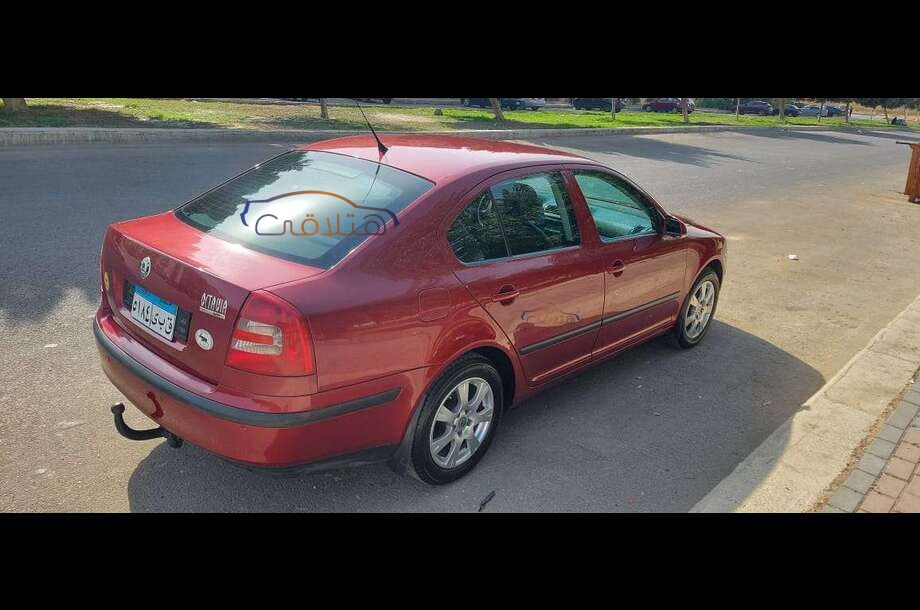 Octavia A5 Skoda 2005 Obour City Dark red 6422928 - Car for sale : Hatla2ee