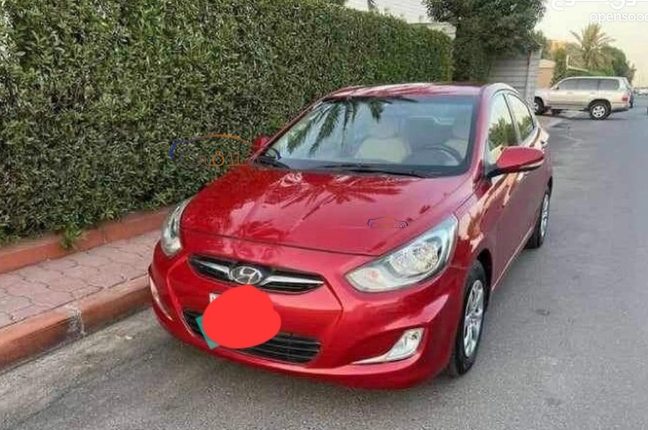 Accent RB Hyundai 2015 Quesna Red 6423035 - Car for sale : Hatla2ee