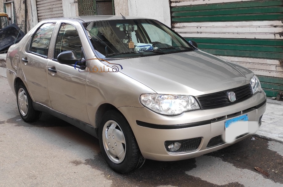 Siena Fiat 2006 Alexandria Gold 6428298 - Car for sale : Hatla2ee