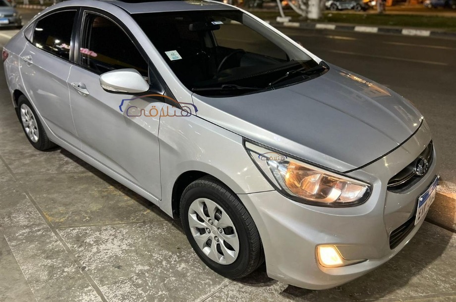 Accent RB Hyundai 2017 Cairo White 6429435 - Car for sale : Hatla2ee