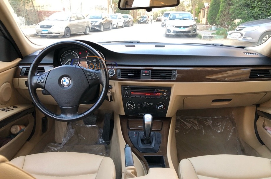 316 BMW 2011 6 October Red 6438561 - Car for sale : Hatla2ee