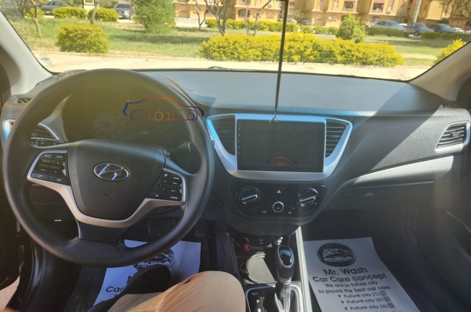 Accent HCI Hyundai 2022 Nasr city Black 6439777 - Car for sale : Hatla2ee