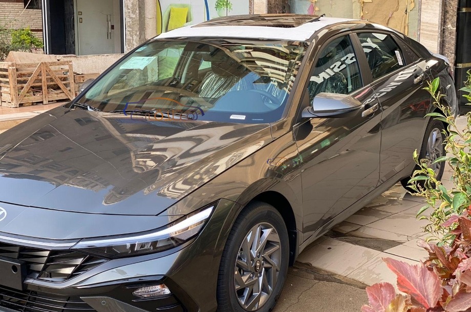 Elantra CN7 Hyundai 2024 Nasr city Gray 6457095 - Car for sale : Hatla2ee