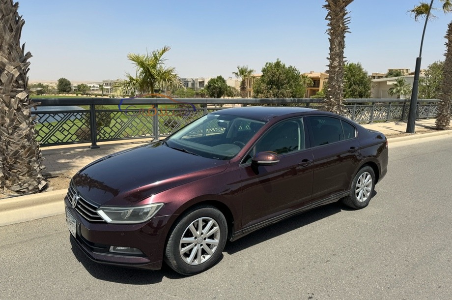 Passat Volkswagen 2016 Sheikh Zayed City Dark red 6458646 - Car for ...
