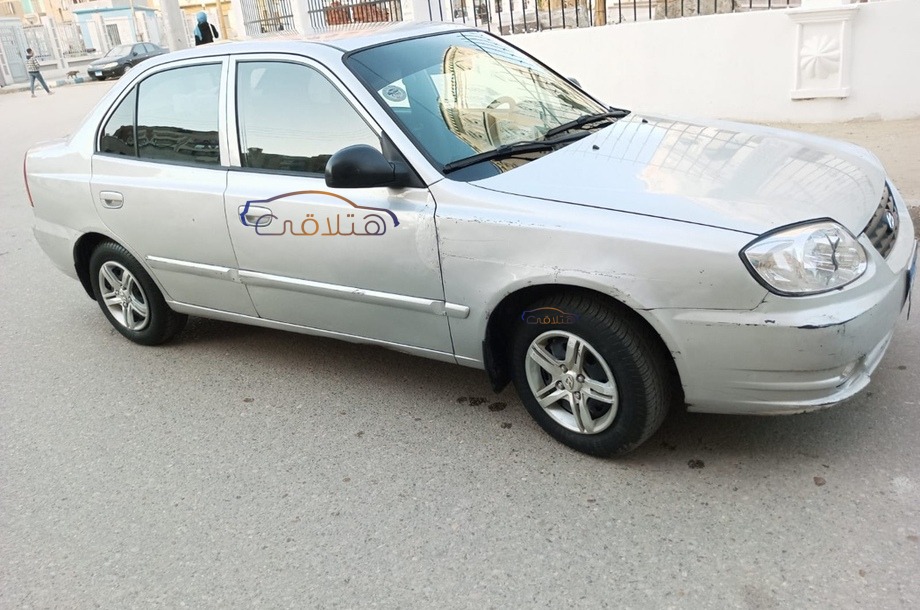 Verna Hyundai 2013 Ismailia Silver 6458737 - Car for sale : Hatla2ee