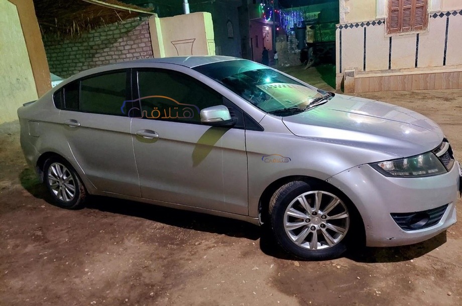 Preve Proton 2019 Giza Silver 6459216 - Car for sale : Hatla2ee