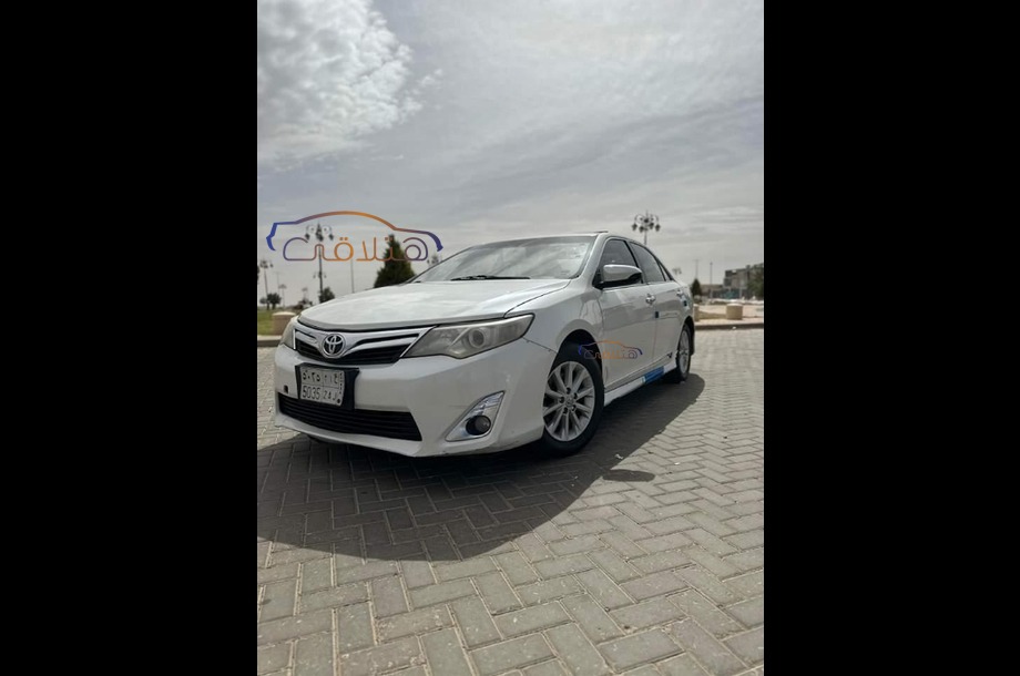 Camry Toyota 2013 Al Baha White 6463636 - Car for sale : Hatla2ee