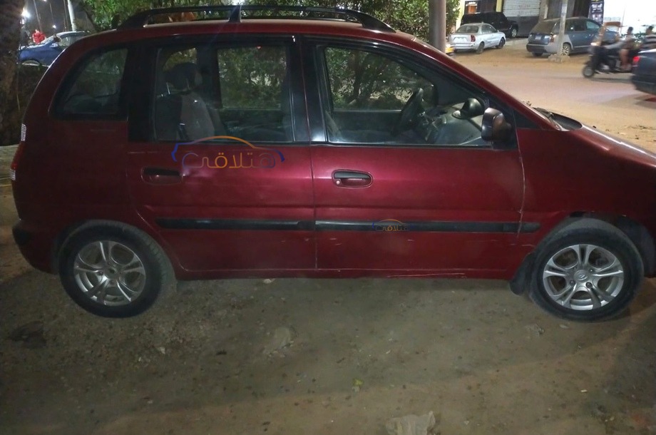 Matrix Hyundai 2006 Shibin El Qanater Red 6467100 - Car for sale : Hatla2ee