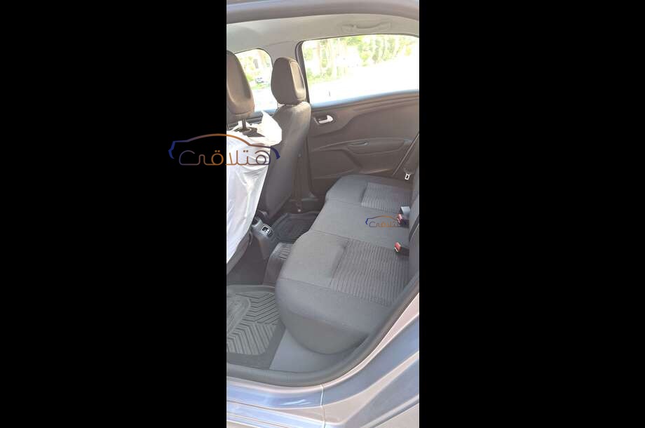 301 Peugeot 2021 Tagamo3 - New Cairo Gray 6471406 - Car for sale : Hatla2ee