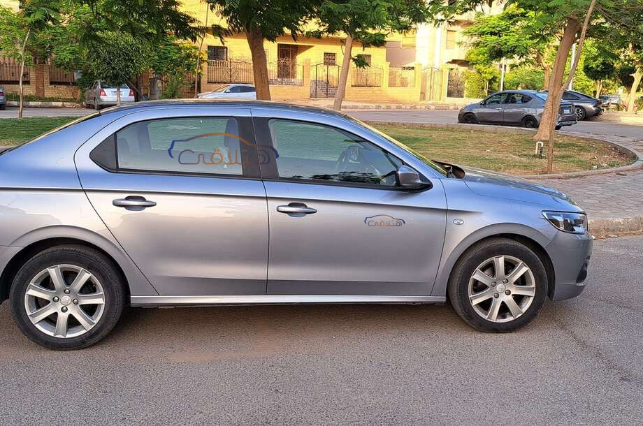 301 Peugeot 2021 Tagamo3 - New Cairo Gray 6471406 - Car for sale : Hatla2ee