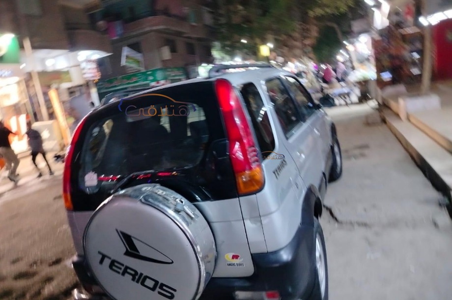 Terios Daihatsu 1999 Giza Silver 6471975 - Car for sale : Hatla2ee