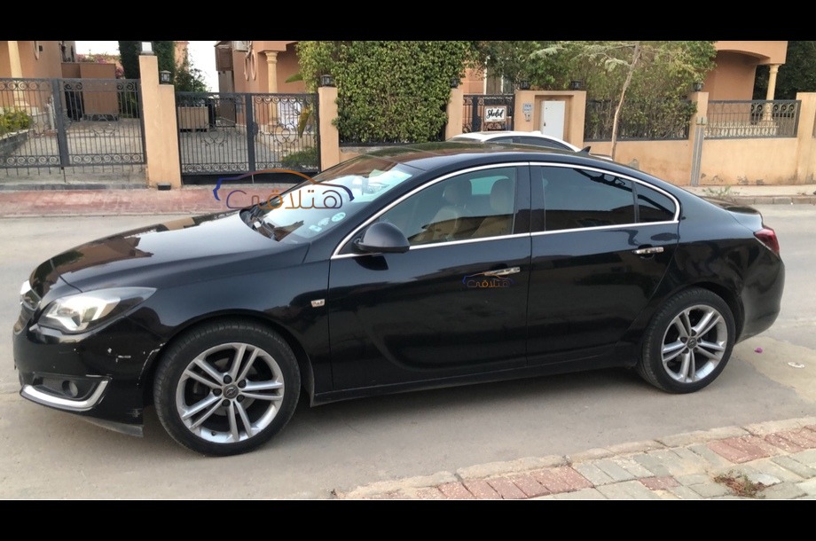 Insignia Opel 2017 6 October Black 6476166 - Car for sale : Hatla2ee