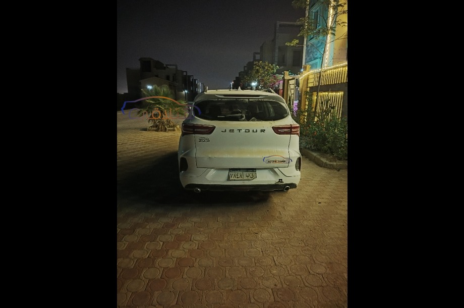 X70 Jetour 2020 6 October White 6479536 - Car for sale : Hatla2ee
