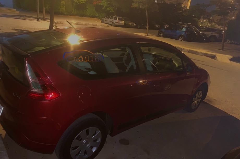 C4 Citroën 2005 Tagamo3 - New Cairo Red 6481374 - Car for sale : Hatla2ee