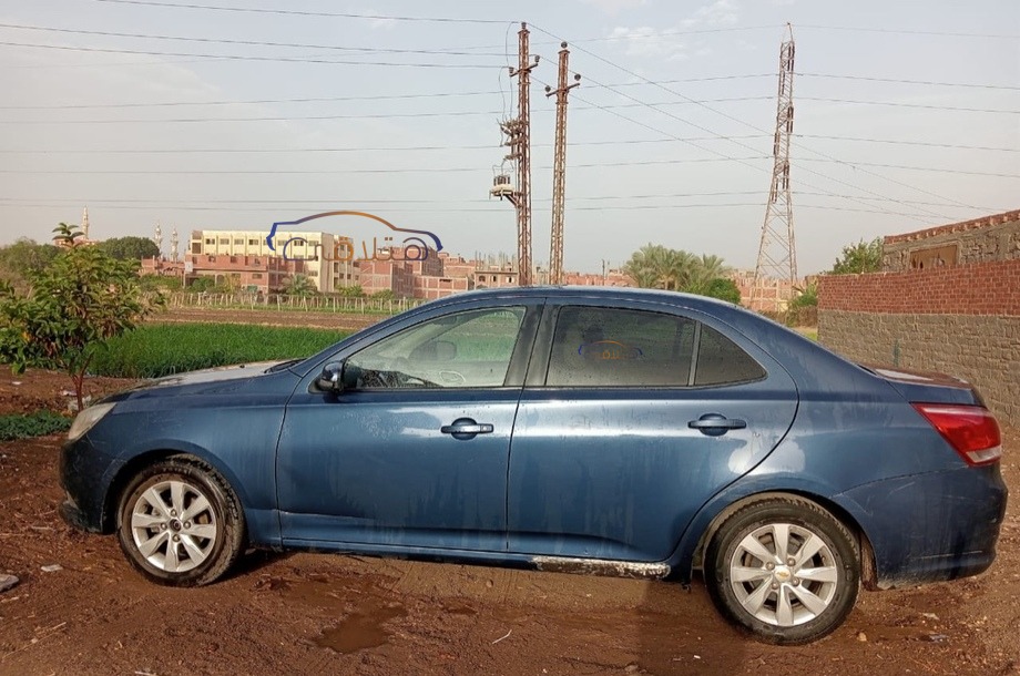 Optra Chevrolet 2021 Sharqia Dark blue 6487939 - Car for sale : Hatla2ee