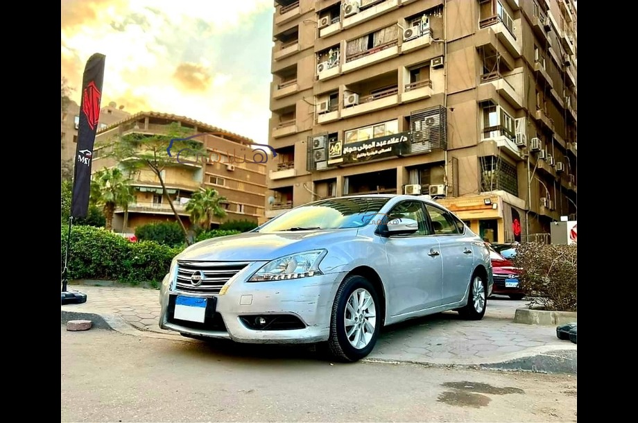 Sentra Nissan 2015 Heliopolis Silver 6489006 - Car for sale : Hatla2ee