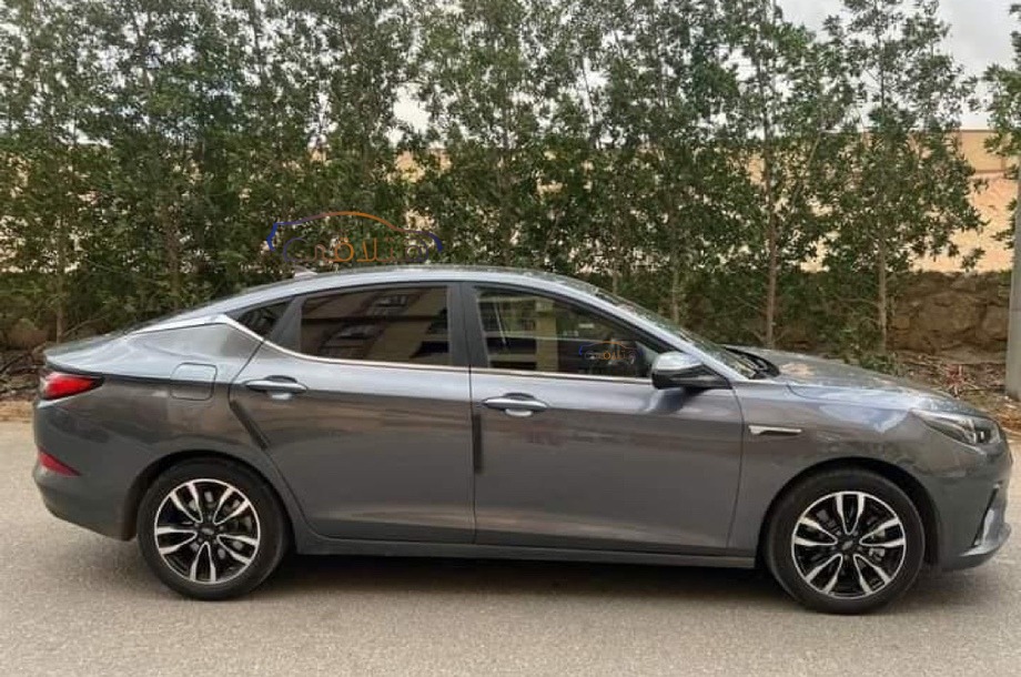 J7 Jac 2024 Sheraton Silver 6494325 - Car for sale : Hatla2ee
