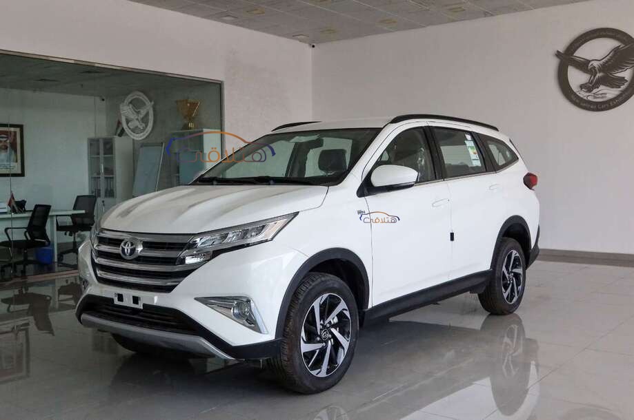 Rush Toyota 2023 Abu Dhabi White 6505968 - Car for sale : Hatla2ee